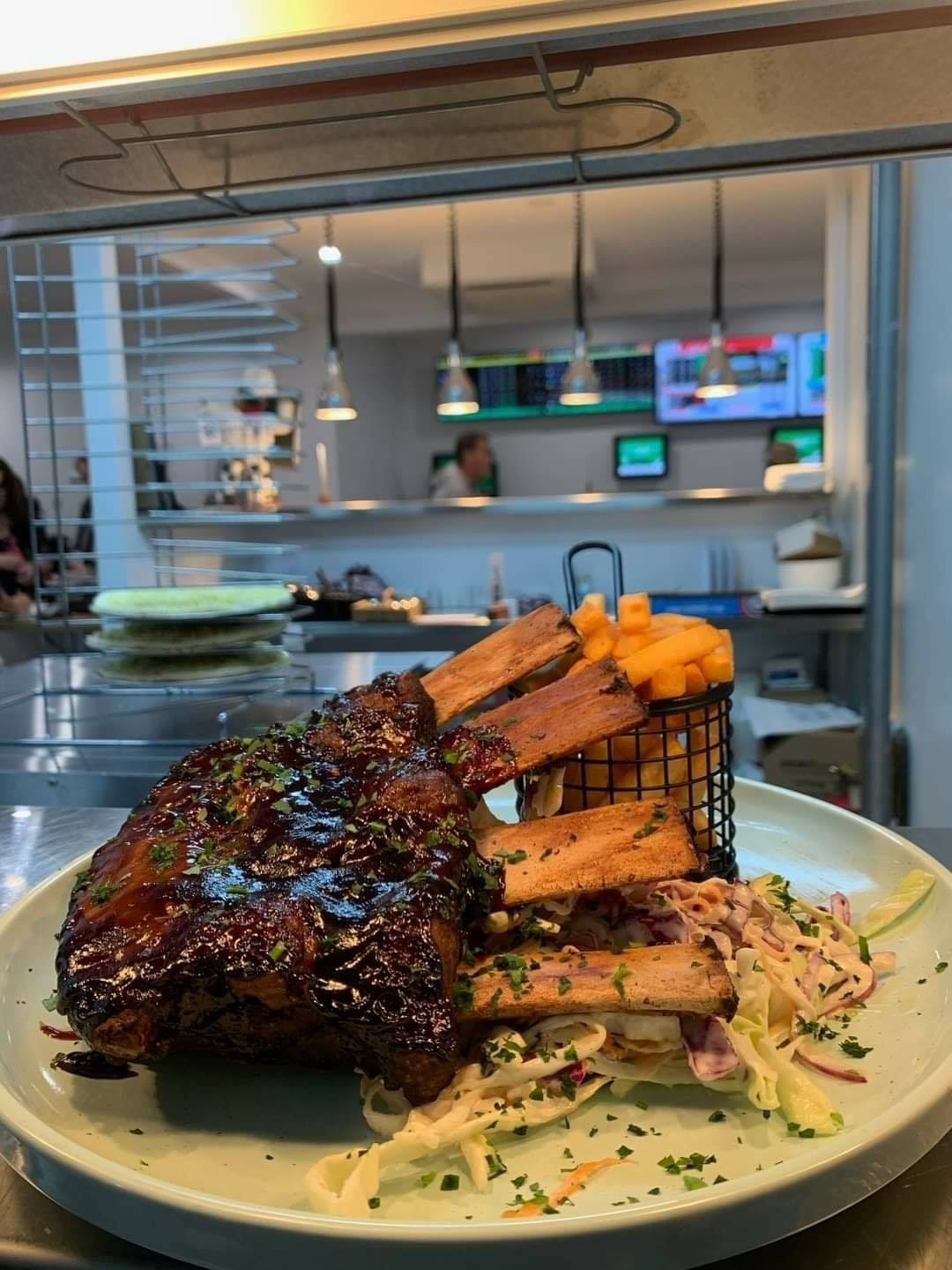 MEALS • THE WHITE LION HOTEL